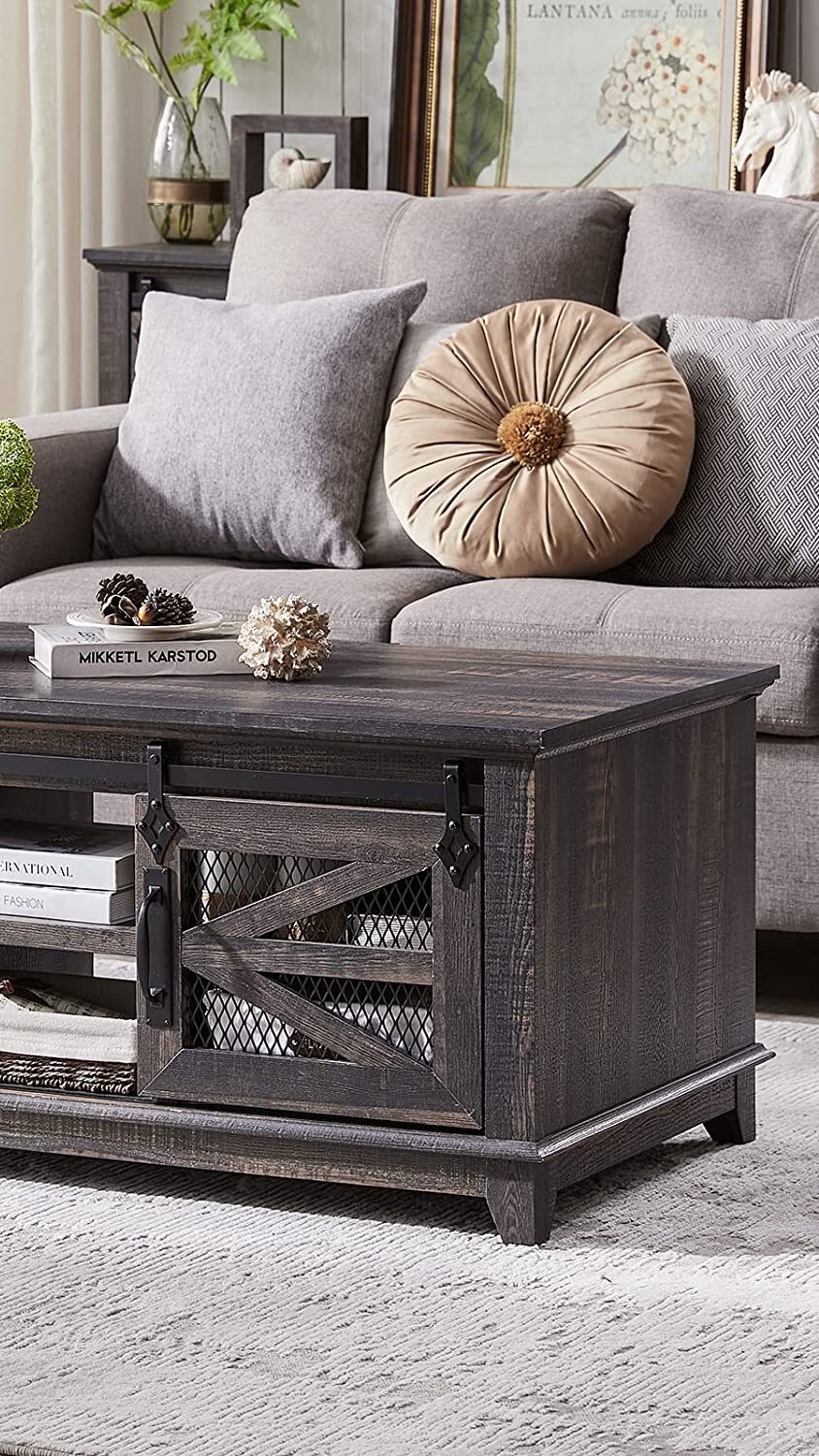 Fixer Upper Who? 17 Farmhouse Living Room Ideas to Make Chip & Joanna Proud