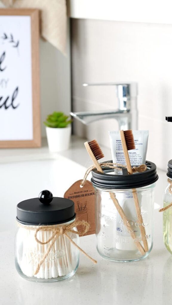 9 Farmhouse Bathroom Decor Ideas That’ll Make Your Toilet Time a Hoot ...