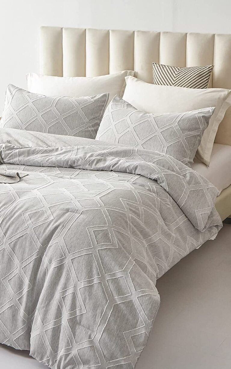 11 Cozy Farmhouse Bedding Ideas That Will Make You Say “Holy Cow!” – My ...