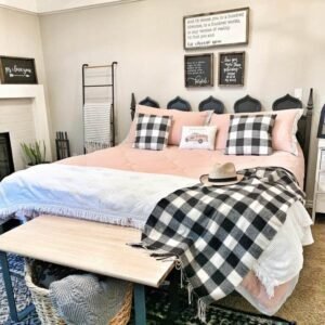 7+ Timeless Black and White Farmhouse Decor Inspirations – My Modern Cave