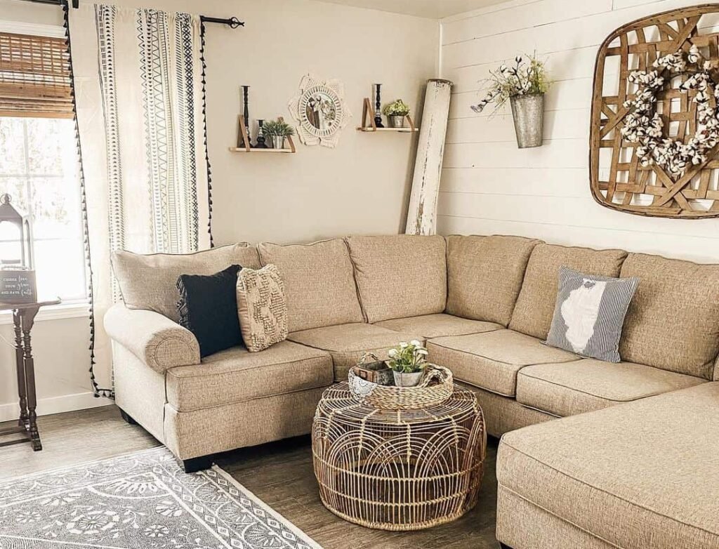 7+ Chic Ideas to Infuse Farmhouse Vibes into Your Boho Space