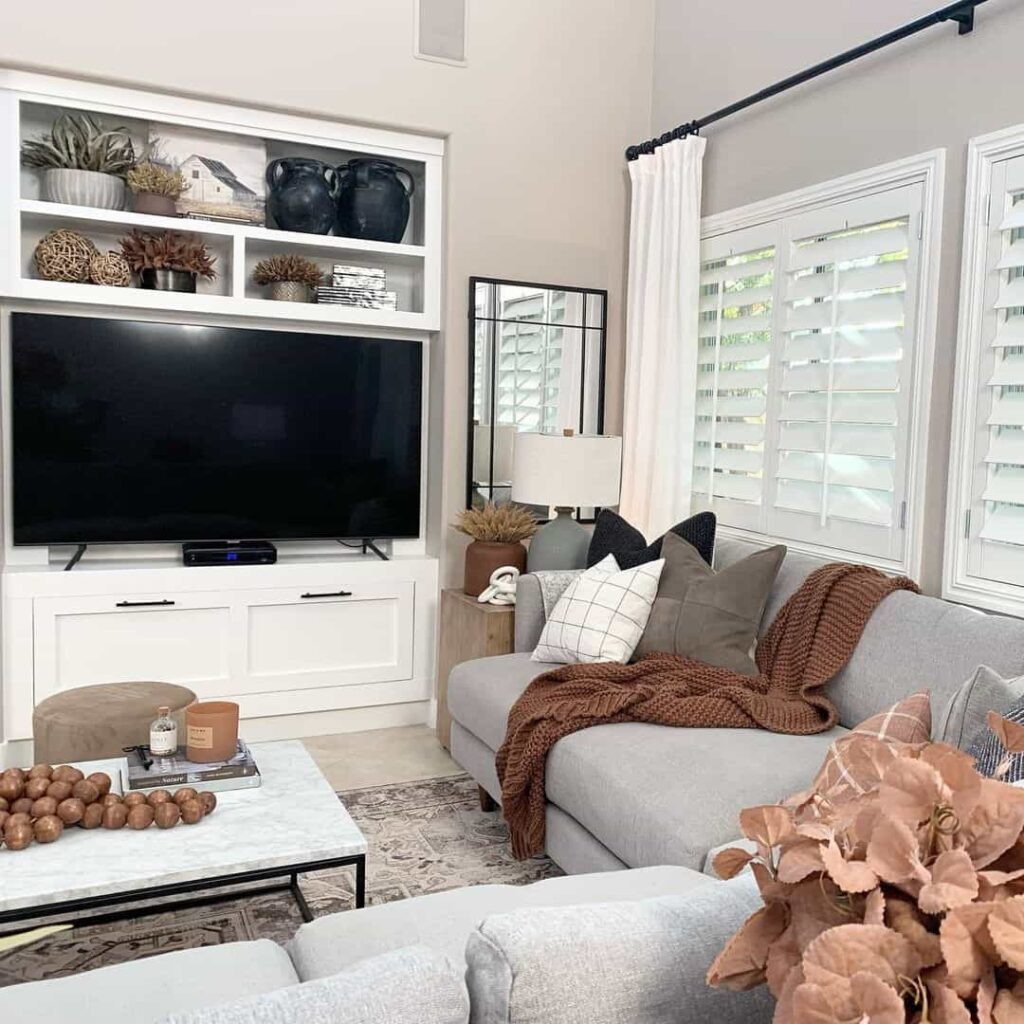 7+ Chic Living Room Entertainment Center Designs for Your Farmhouse