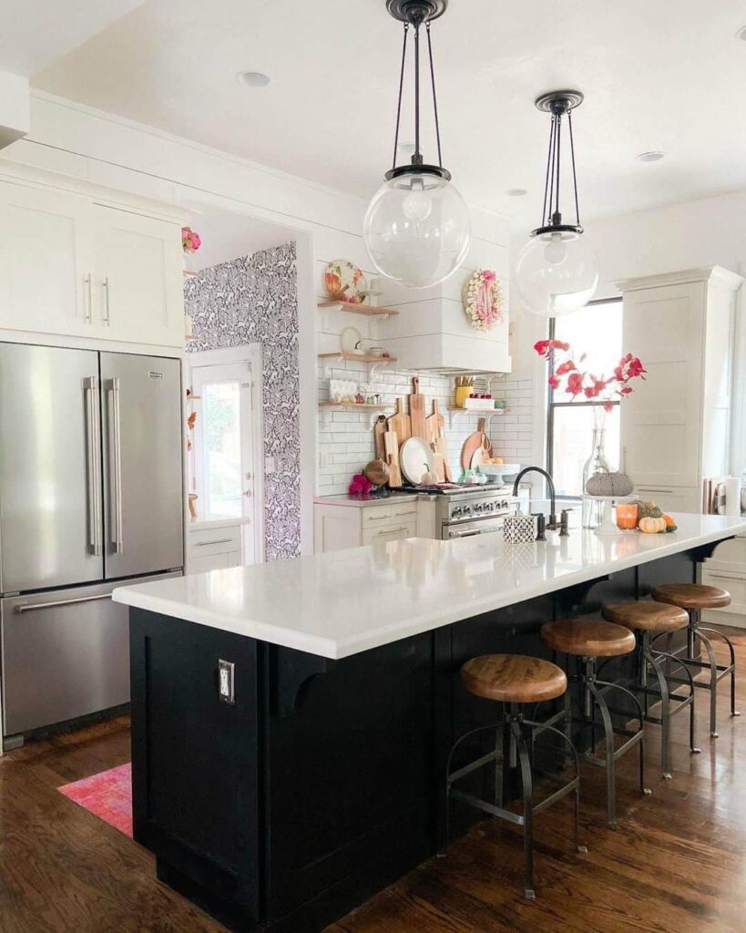 7+ Stylish Ideas for Hanging Two Pendant Lights Over a Farmhouse ...