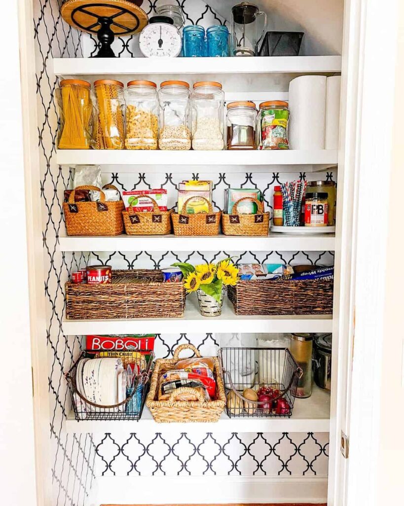 7+ Pantry Ideas Ideal for Small Farmhouse-Inspired Kitchens – My Modern ...