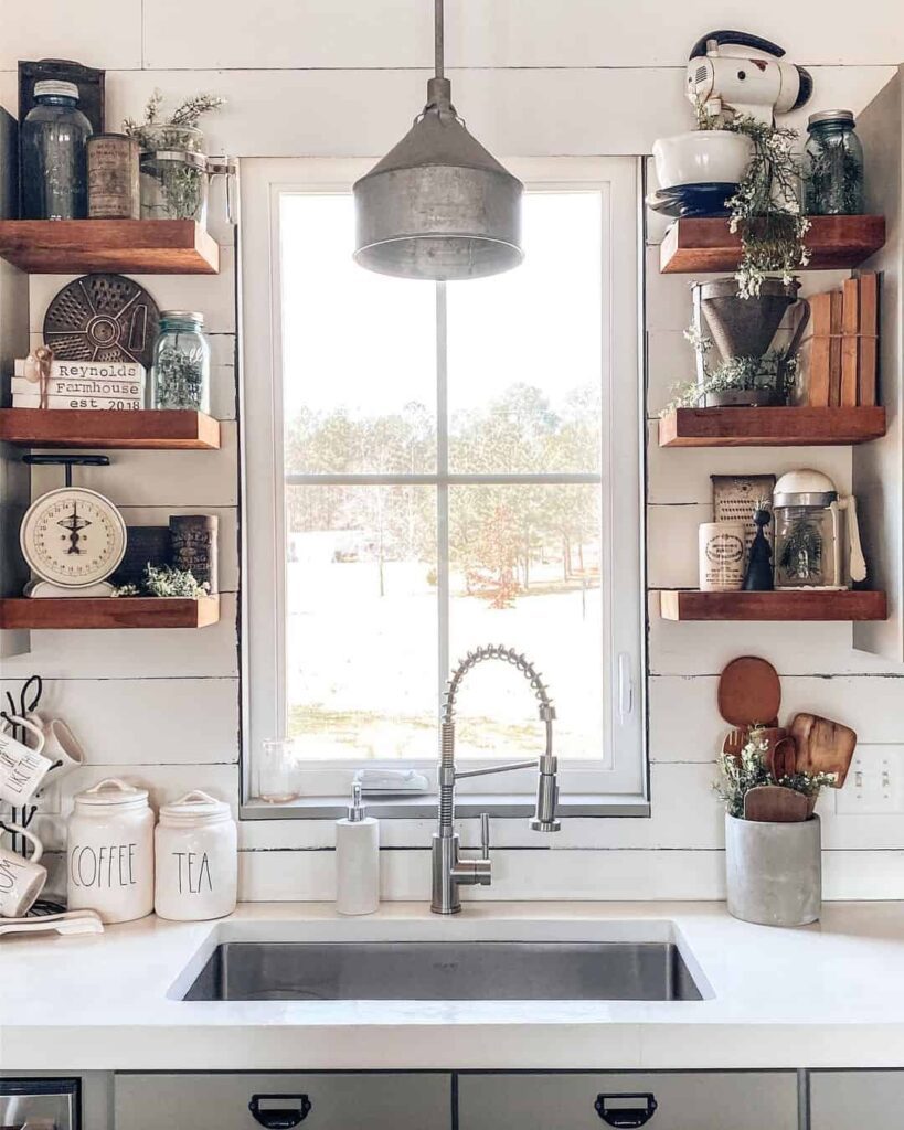 7+ Clever Kitchen Shelf Decor Ideas for Your Rustic Farmhouse Kitchen ...