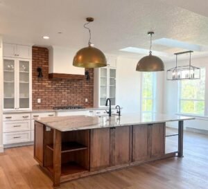 7+ Recessed Lighting Ideas to Brighten Up Your Farmhouse Kitchen