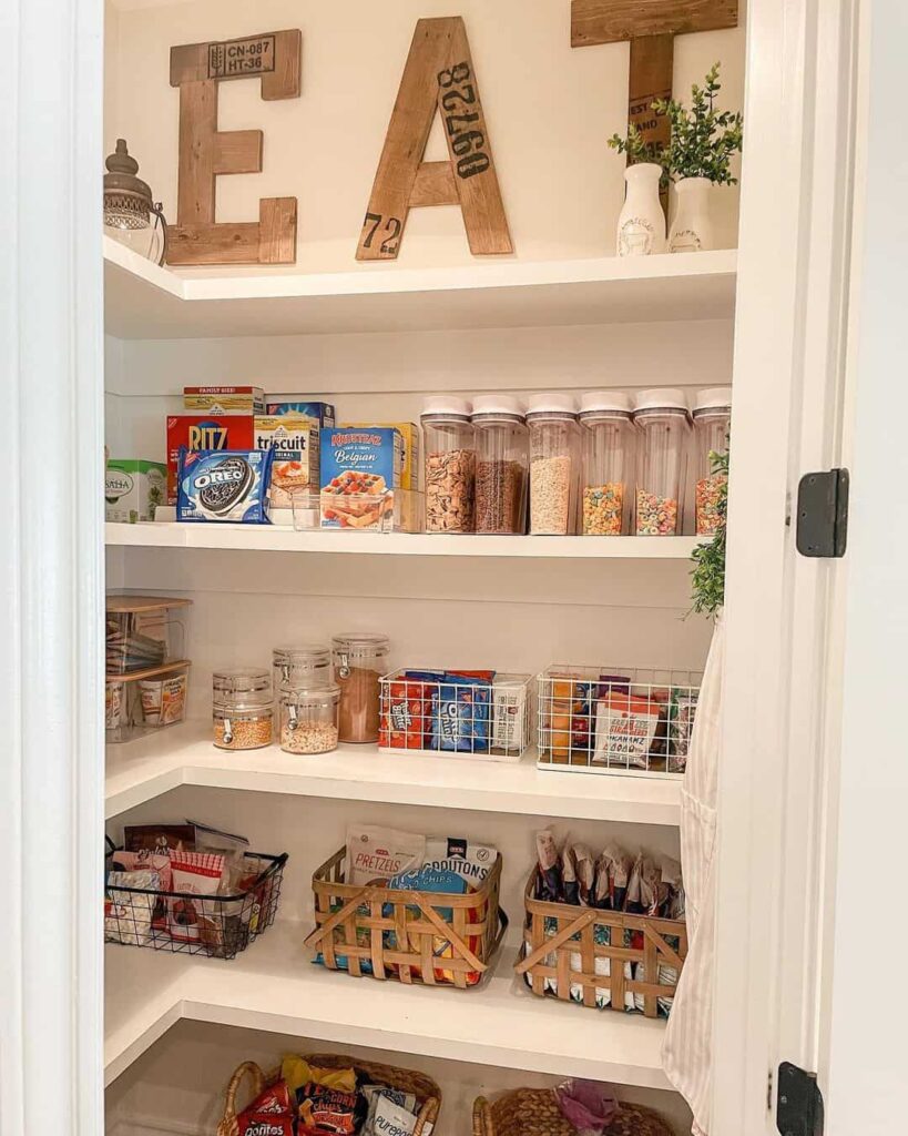 7+ Pantry Organization Ideas for a Spacious Farmhouse Kitchen Feel – My ...