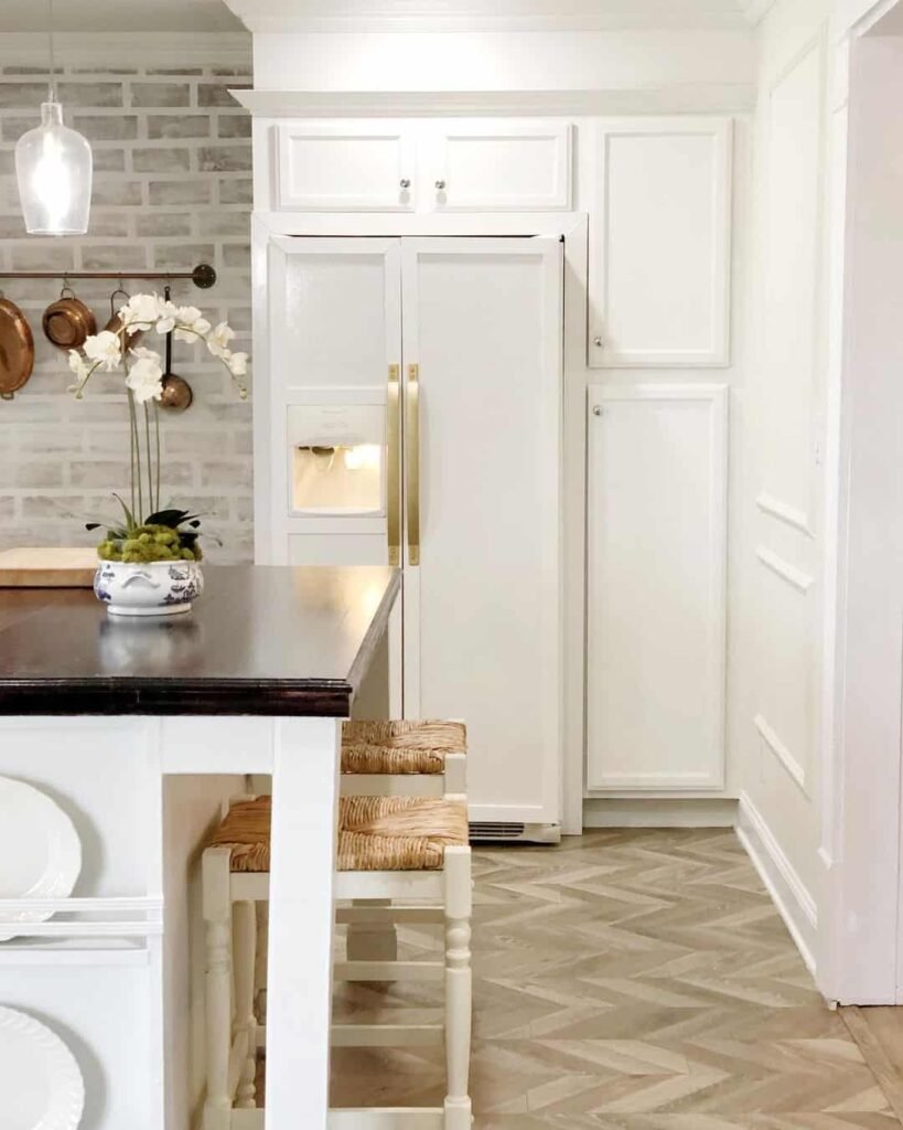 7+ Time-Tested White Kitchen Appliance Picks for a Farmhouse Feel - My ...