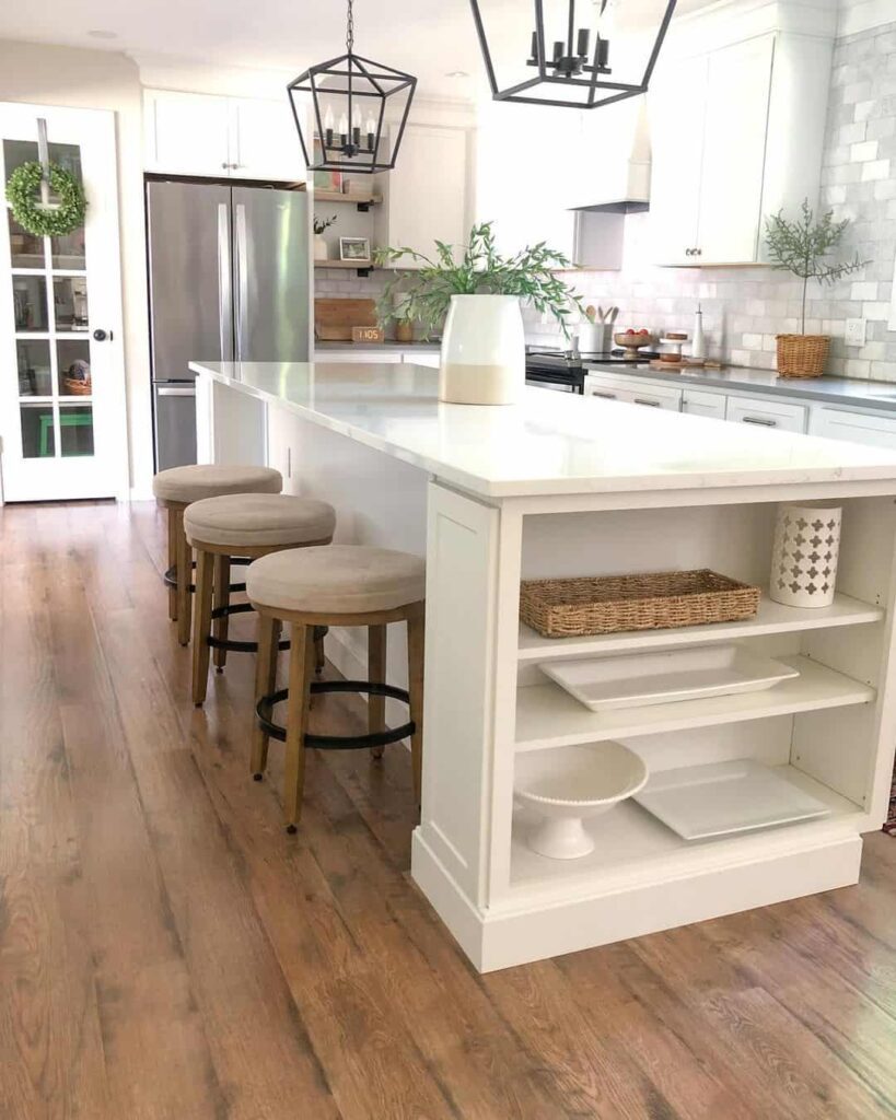 7+ Small Farmhouse Kitchen Island Ideas with Seating for a Homely ...