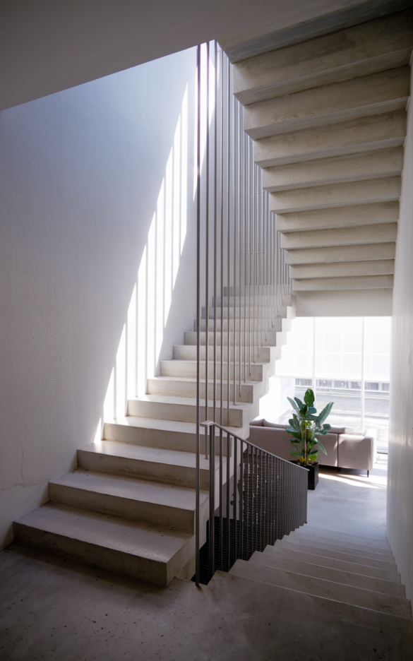 30 Staircase Window Designs That Instantly Elevate Your Home – My ...